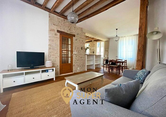 Appartement 3 pièces à Melun, Centre-ville, à louer
