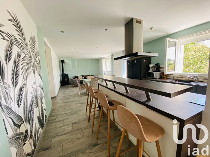 Maison à vendre - Saint-Lubin-des-Joncherets - 6 pièces - 4 chambres