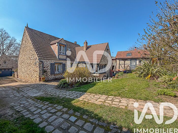 Maison à vendre - Chauffry - 6 pièces - 4 chambres