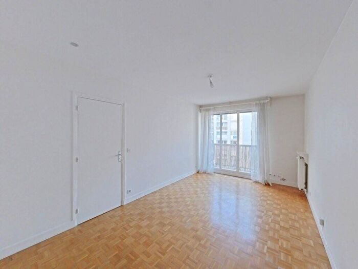 Appartement à louer - Dupleix-Motte Picquet, Paris ème arrondissement - 2 pièces - 1 chambre