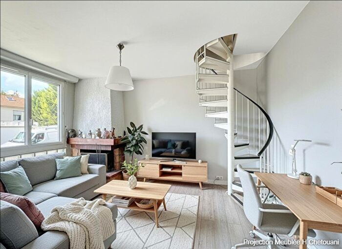 Maison à vendre - Arcueil, Plateau-Kergomard - 5 pièces - 3 chambres