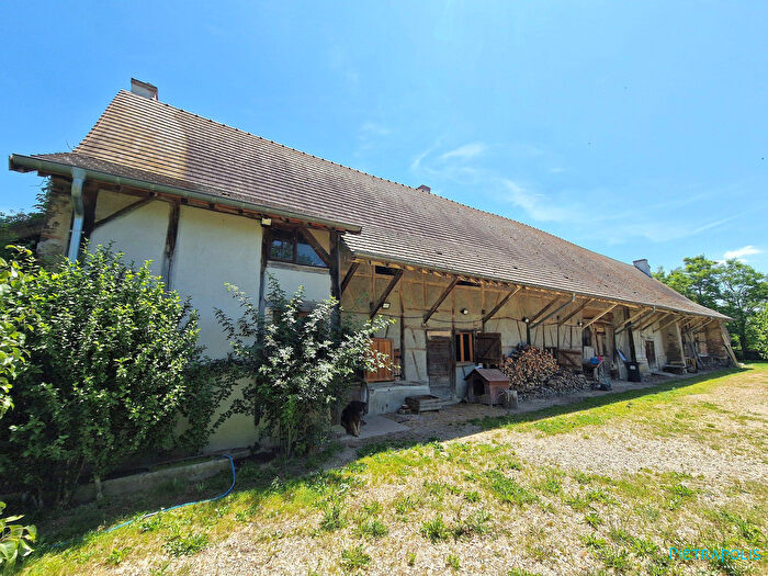 Maison à vendre - Saint-Germain-du-Plain - 5 pièces - 3 chambres