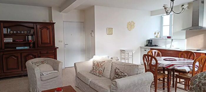 Appartement 2 pièces à Sauveterre-de-Béarn, à vendre