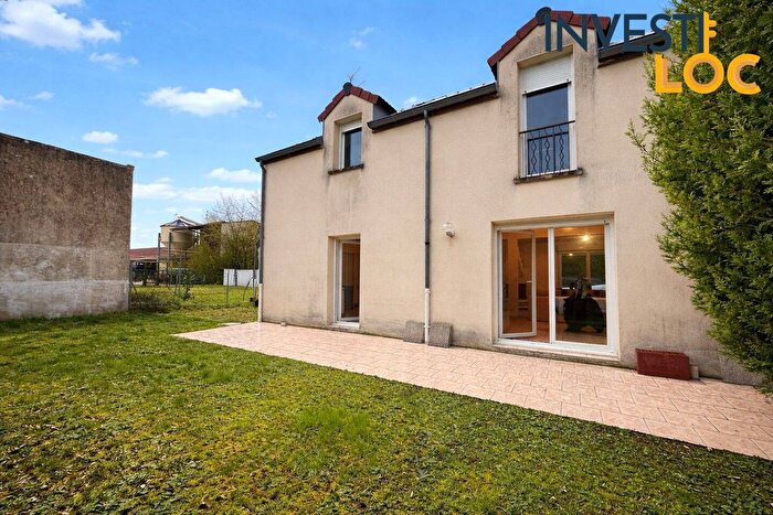 Maison à louer - Varois-et-Chaignot - 5 pièces - 4 chambres