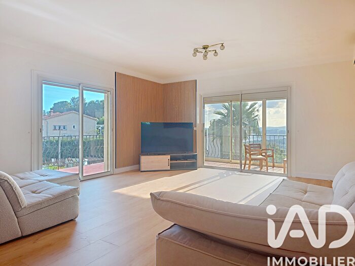 Maison à vendre - Roquebrune-sur-Argens, Val dEsquières, Port - 7 pièces - 5 chambres