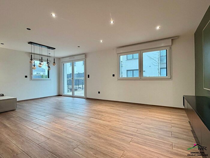 Appartement à louer - Griesheim-près-Molsheim - 4 pièces - 3 chambres