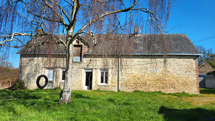 Maison à vendre - Petit-Auverné - 6 pièces - 4 chambres