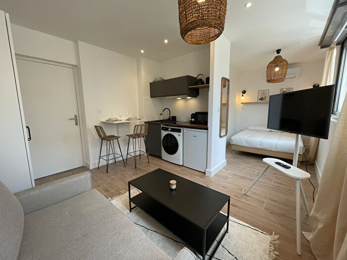 Appartement 1 pièce à Montpellier, Les Arceaux, Agriculture, à louer