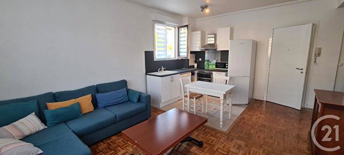 Appartement à louer - Saint-Maur-des-Fossés - 2 pièces - 1 chambre