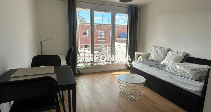 Wazemmes, Lille : Appartement 1 pièce à louer