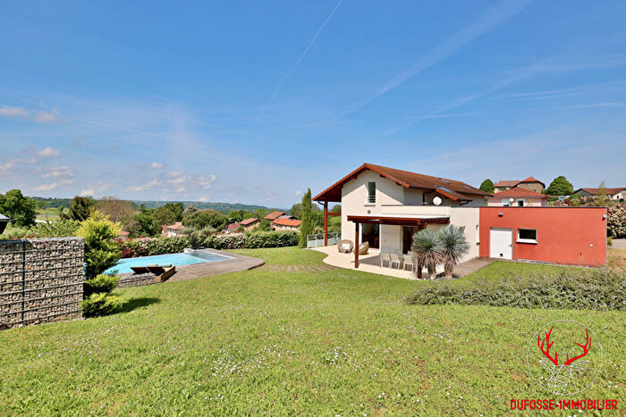 Maison à vendre - Bourgoin-Jallieu - 8 pièces - 4 chambres
