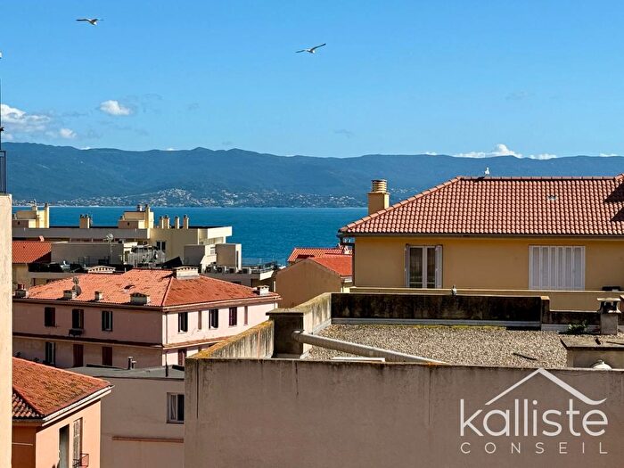 Appartement à vendre - Ajaccio, Casone, Trottel - 3 pièces - 2 chambres