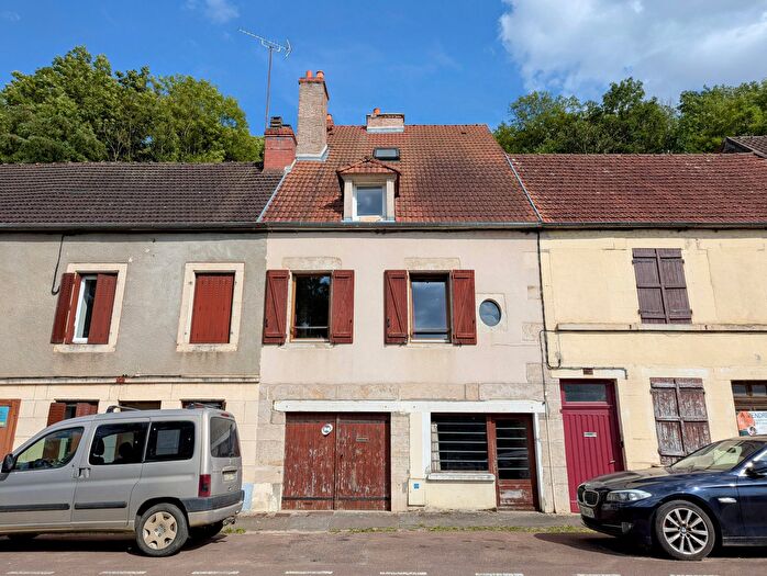Maison à vendre - Clamecy - 3 pièces - 2 chambres