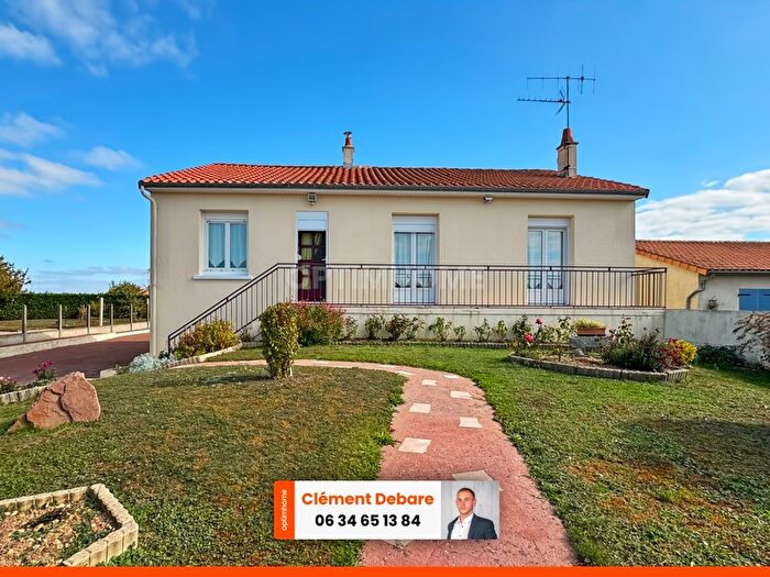 Maison à vendre - Saint-Jean-de-Thouars - 4 pièces - 2 chambres