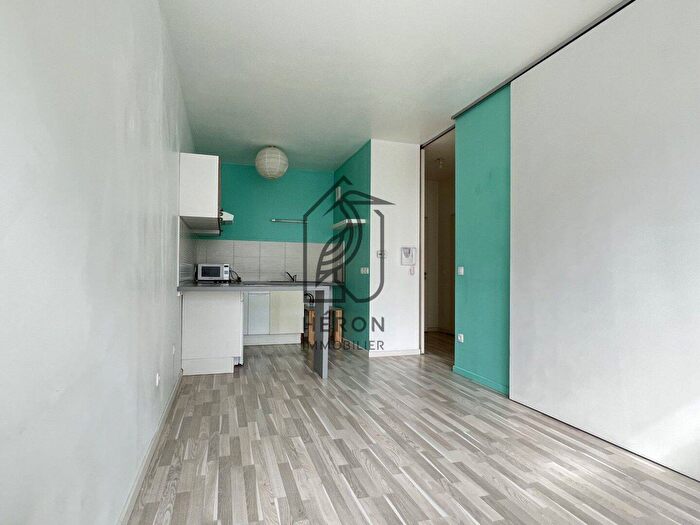 Appartement 2 pièces à Lille, à louer