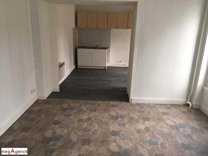 Romorantin-Lanthenay, Centre-ville : Appartement 2 pièces à vendre