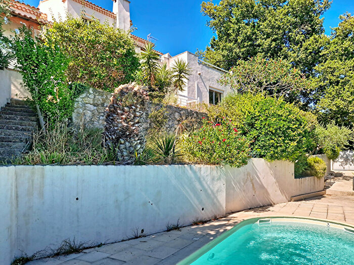 Maison 5 pièces à vendre à Les Angles