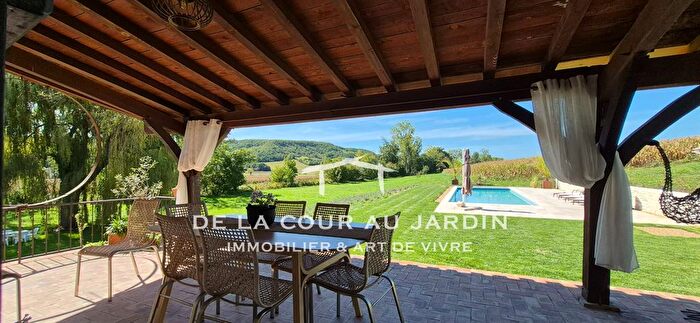 Maison à vendre - Tournon-dAgenais - 10 pièces - 5 chambres