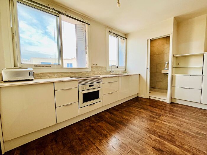 Appartement à vendre - Marseille e , Bonneveine - 2 pièces - 1 chambre