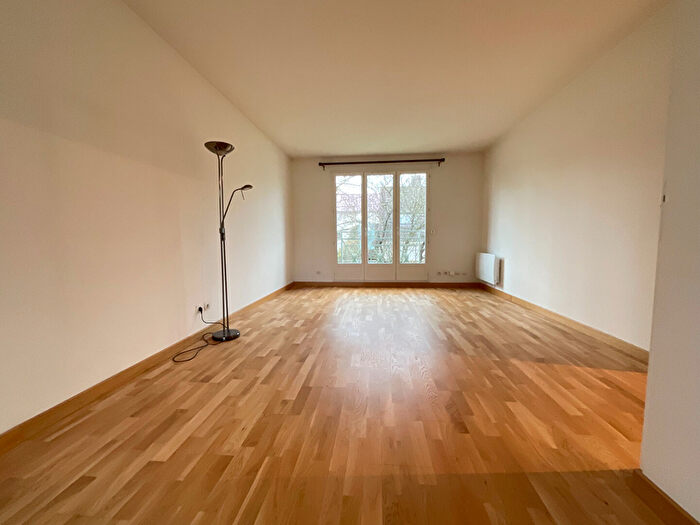 Appartement à vendre - Maurecourt - 3 pièces - 2 chambres