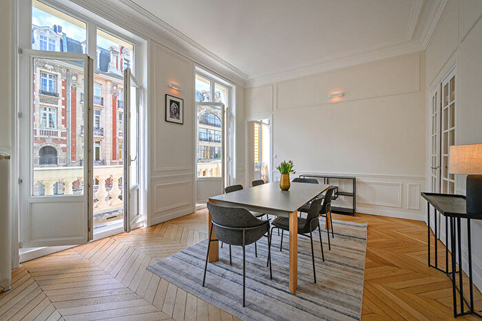 Appartement à vendre - Lille, Centre-ville, Euralille - 5 pièces - 3 chambres