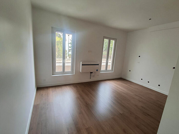 Appartement 1 pièce à vendre à Villeurbanne, Croix Luizet