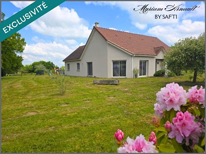 Maison à vendre - Saint-Sulpice-le-Dunois - 6 pièces - 4 chambres