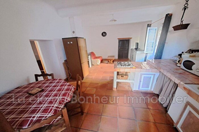 Appartement 2 pièces à louer - Quinson