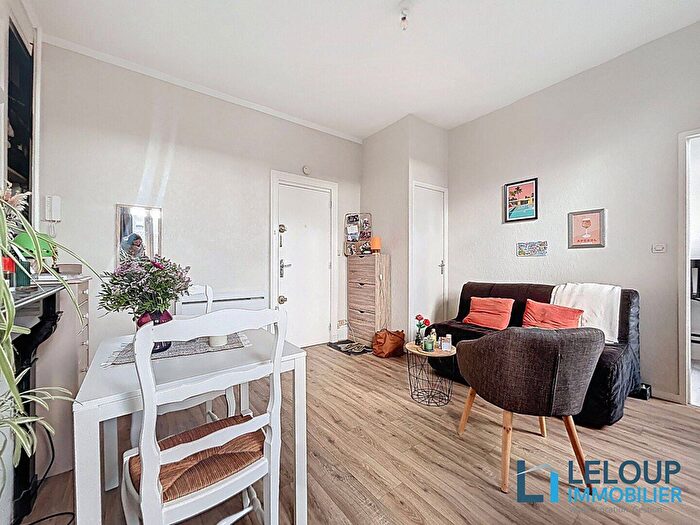 Appartement à louer - Coteaux Ouest-Pasteur, Rouen - 1 pièce