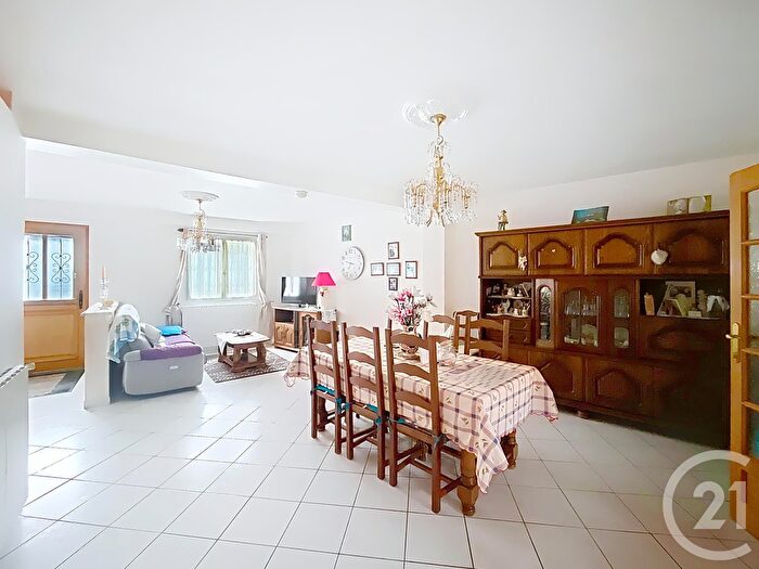 Maison à vendre - Lacroix-Saint-Ouen - 5 pièces - 3 chambres