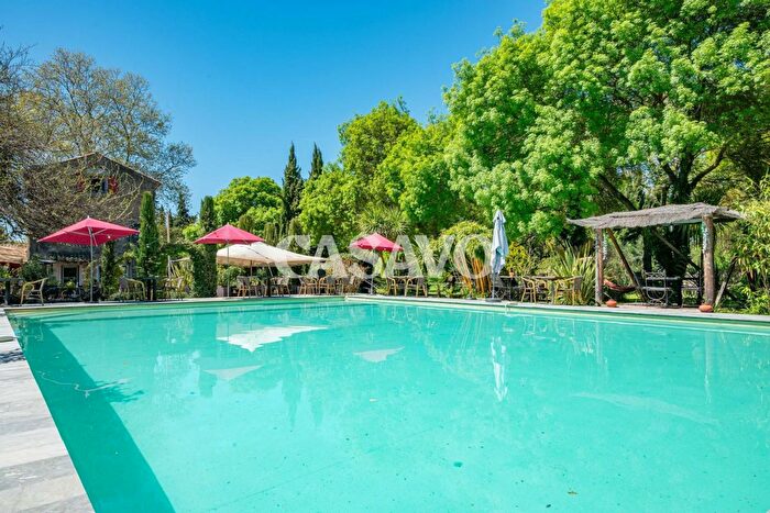 Maison à vendre - Lambesc - 8 pièces - 5 chambres