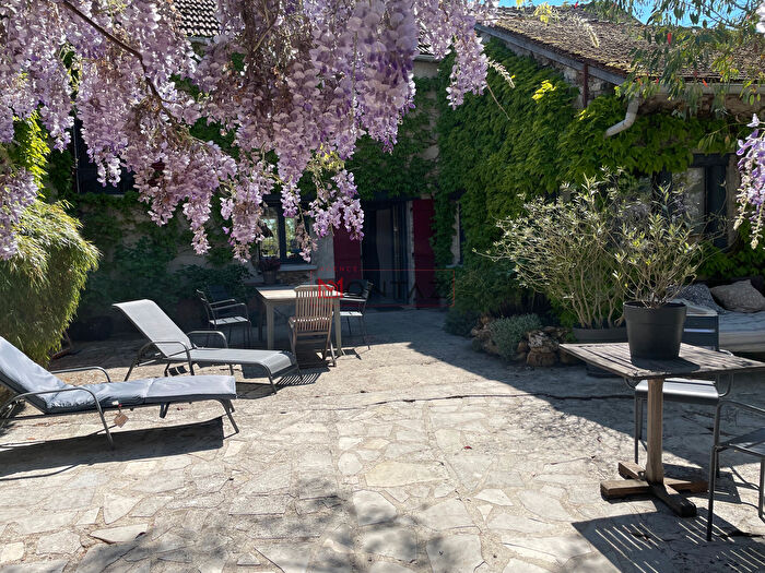 Maison à vendre - La Ferté-Gaucher - 7 pièces - 5 chambres