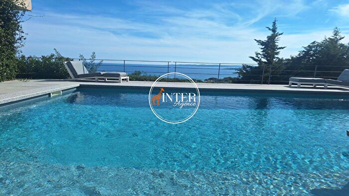 Maison à vendre - Sainte-Maxime - 6 pièces - 4 chambres