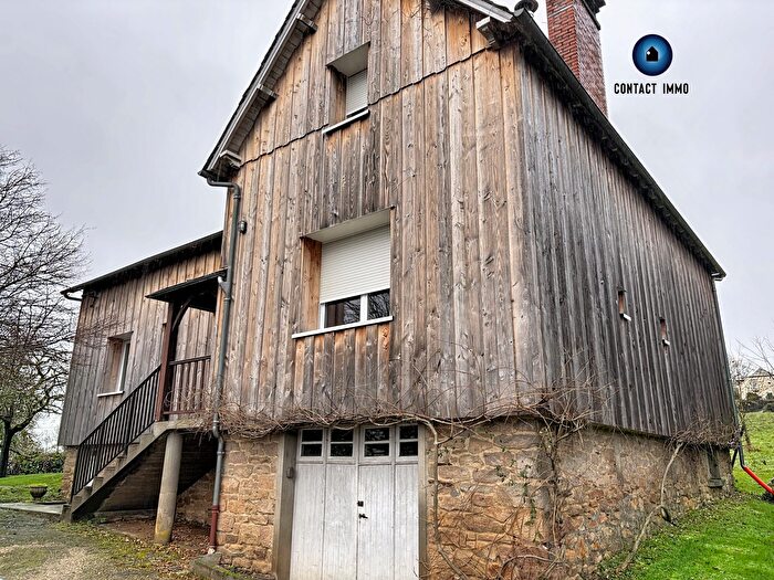 Maison à louer - Sainte-Féréole - 5 pièces - 3 chambres