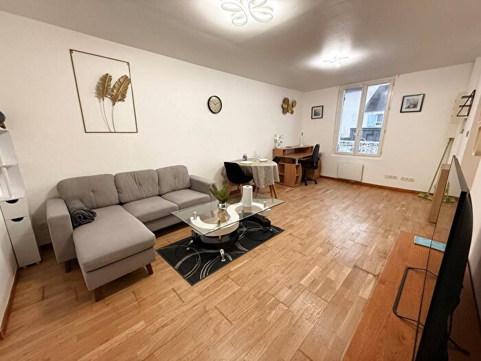 Appartement à louer - Survilliers - 2 pièces - 1 chambre
