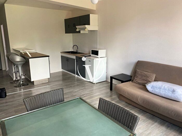 Appartement 1 pièce à Centre Ville, Vendôme, à louer