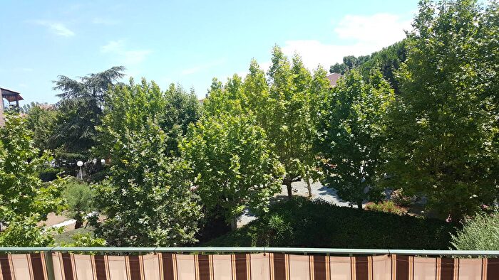 Appartement à louer - Horts Sables, Fréjus - 4 pièces - 3 chambres