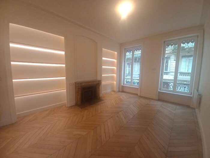 Appartement à louer - Lyon e , Bellecour, Carnot - 3 pièces - 1 chambre