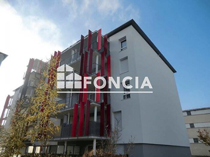 Appartement à louer - Ilot Er Mai, Clermont-Ferrand - 3 pièces - 2 chambres