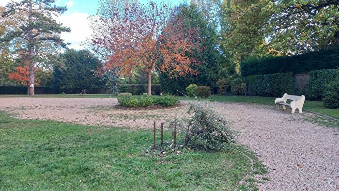 Appartement à louer - Grande Ceinture, Saint-Germain-en-Laye - 4 pièces - 2 chambres