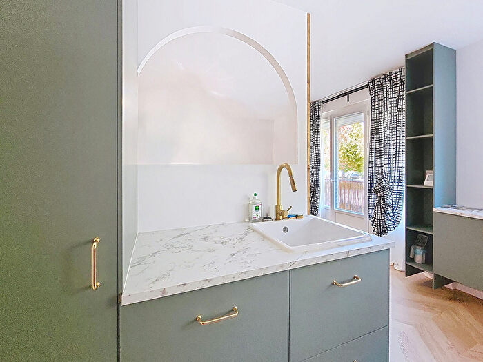 Appartement à vendre - Mérignac, Capeyron - 3 pièces - 2 chambres