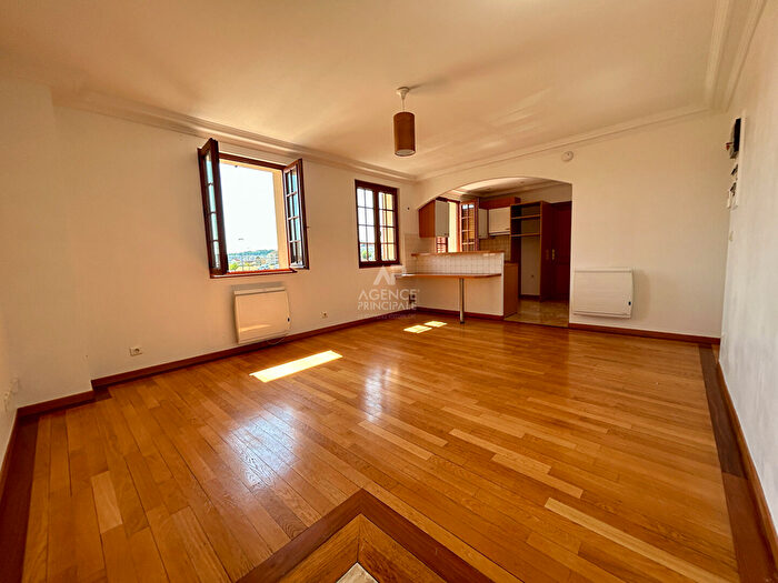 Appartement à vendre - Carrières-sous-Poissy, Saint-Blaise - 2 pièces - 1 chambre