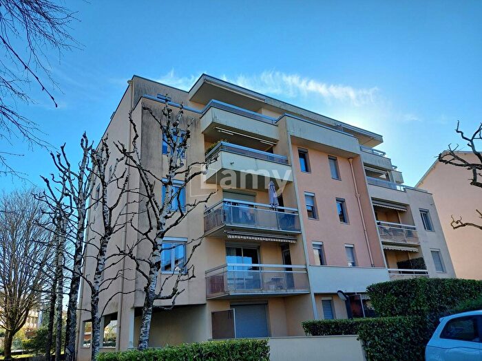 Appartement à louer - Butte, Grette, Besançon - 2 pièces