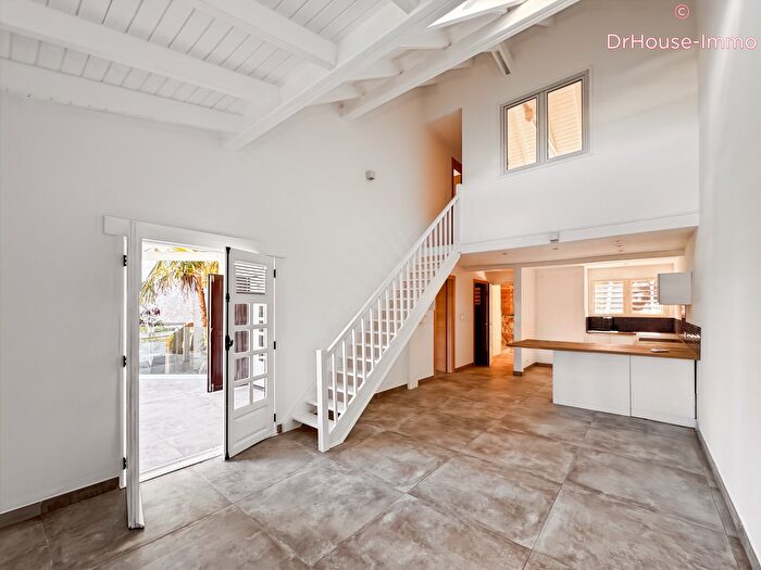 Maison à vendre - Saint-Martin - 4 pièces - 3 chambres