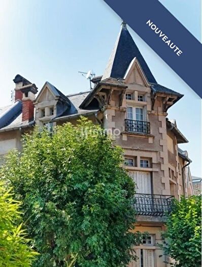 Maison à vendre - La Bourboule - 9 pièces - 5 chambres