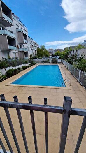 Appartement 4 pièces à louer à Zone Industrielle Quatre Pavillons-La Gardette, Lormont