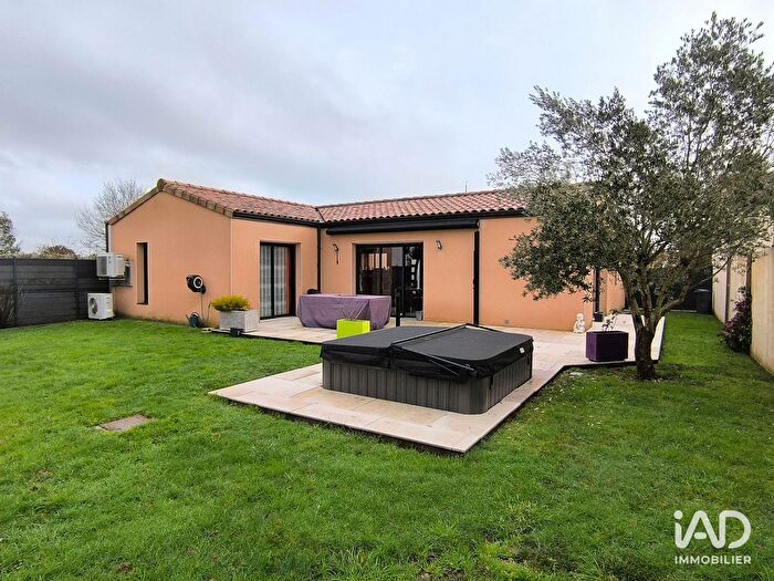 Maison à vendre - Montbert - 6 pièces - 3 chambres