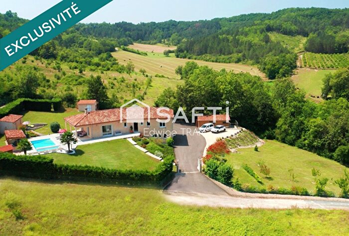 Maison à vendre - Montayral - 6 pièces - 4 chambres