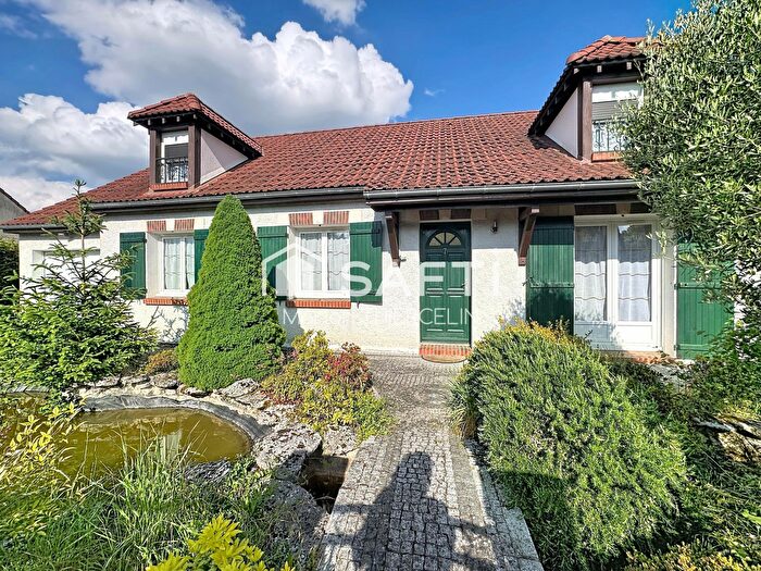 Maison 7 pièces à Fay-aux-Loges, à vendre
