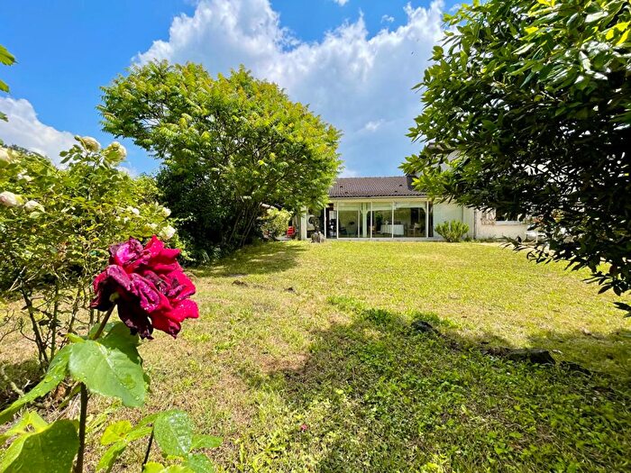 Maison à vendre - Cestas, Gazinet, Bouzet - 6 pièces - 4 chambres